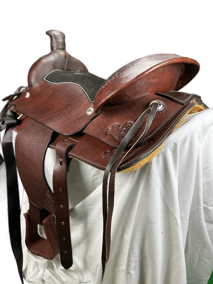 #1951: Roping Style Saddle made by Buffalo Saddlery - TexanSaddles.com